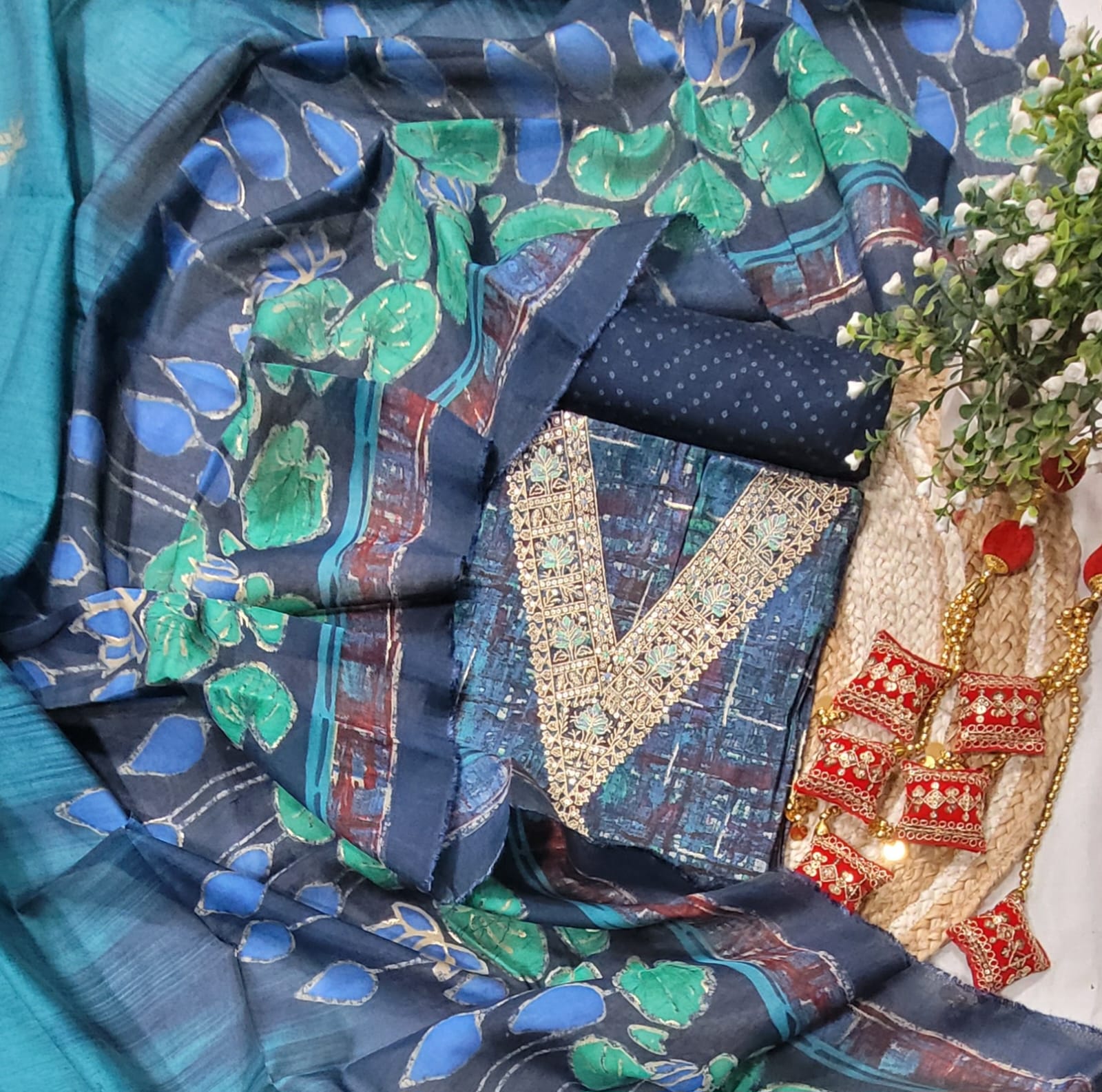 Fancy Modal Satin 3 pc Unstitched Salwar Suit - Leheriya.com